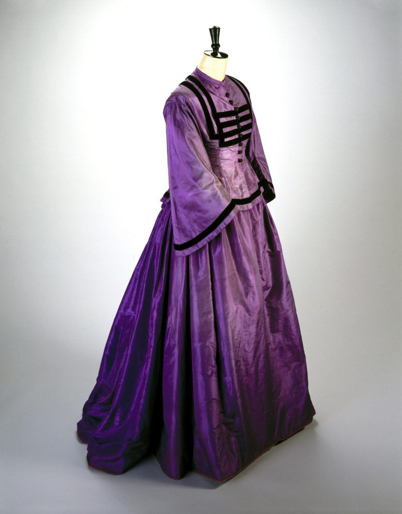 The Discovery of Mauve - Weird History Stories